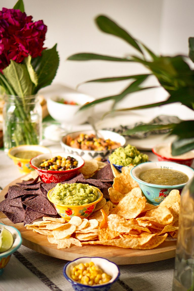 Nacho asian style met kip teriyaki en avocado voor een perfecte snack
